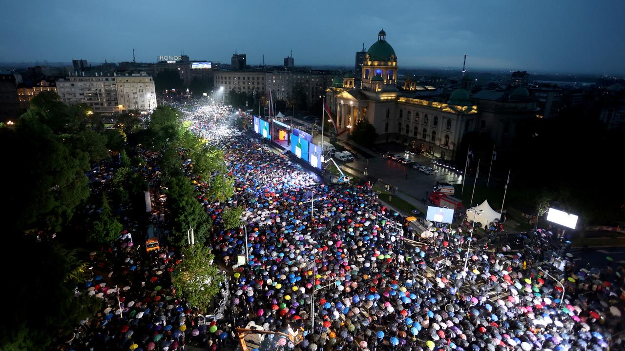 Proteste in Serbien - ZDFheute