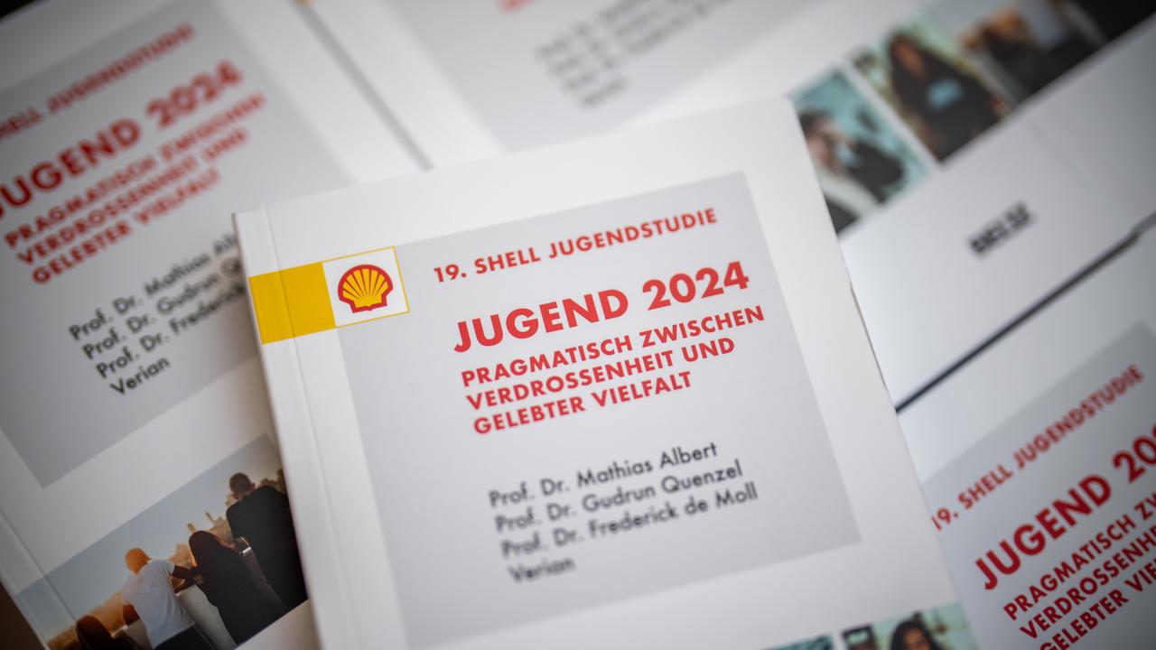 Studie: Sorgen und Ziele junger Menschen - ZDFmediathek