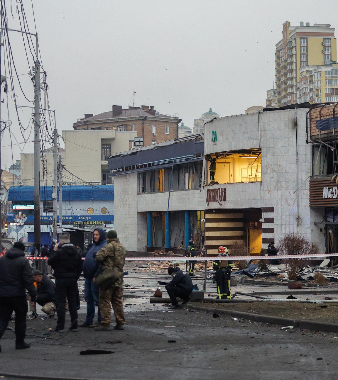 Ukraine-Krieg: Russlands Flugplätze und Flugabwehr im Visier - ZDFheute