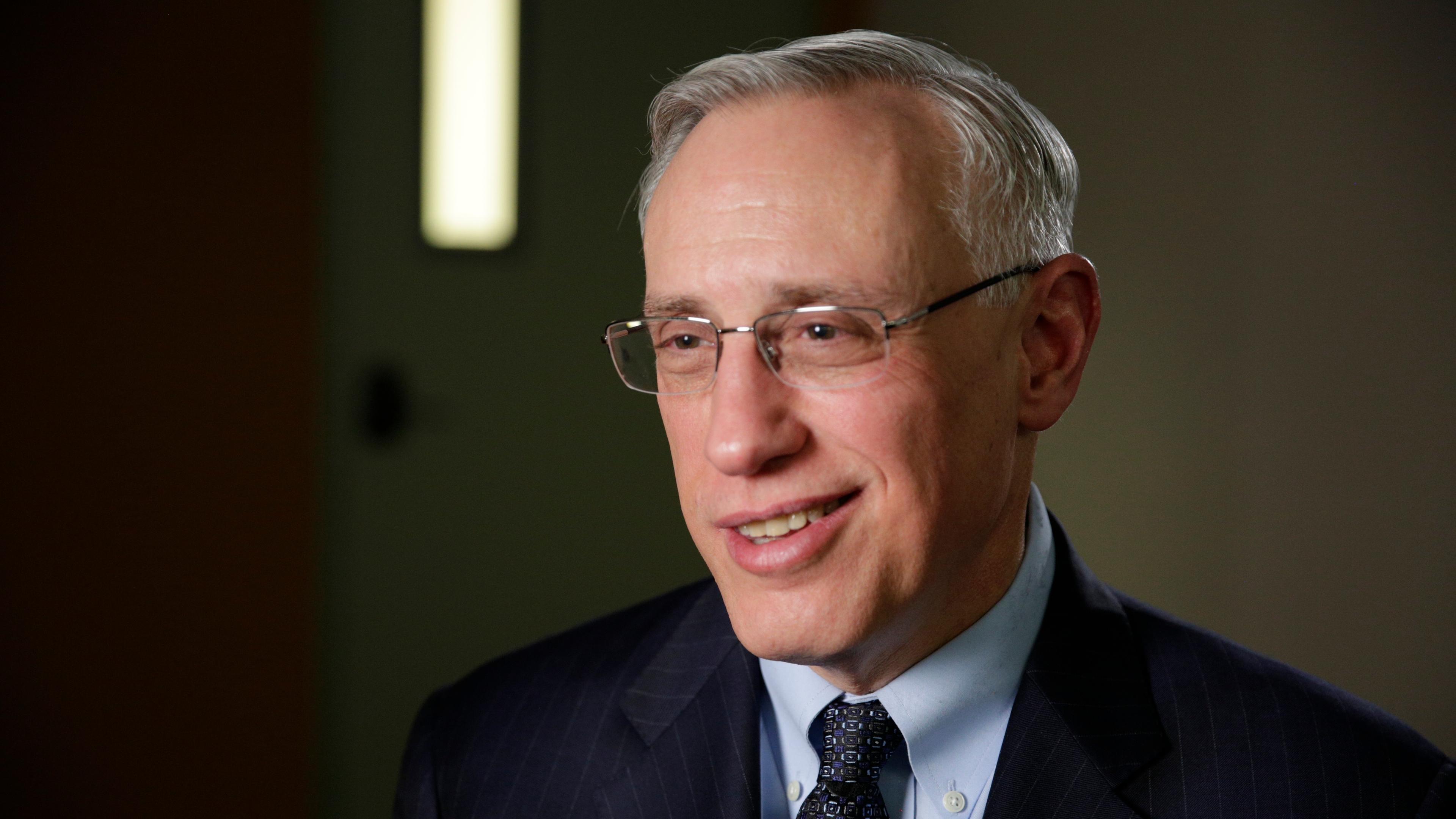 Famous and Notorious: Robert Chambers - News Unrolled