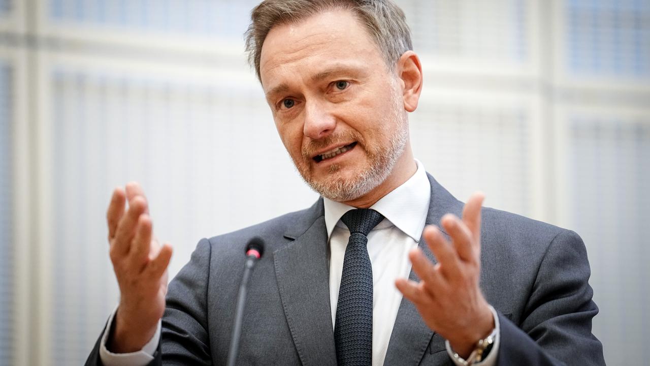 War 2011-2013 Vizekanzler: Raus aus der Politik: Was Ex-FDP-Chef ...