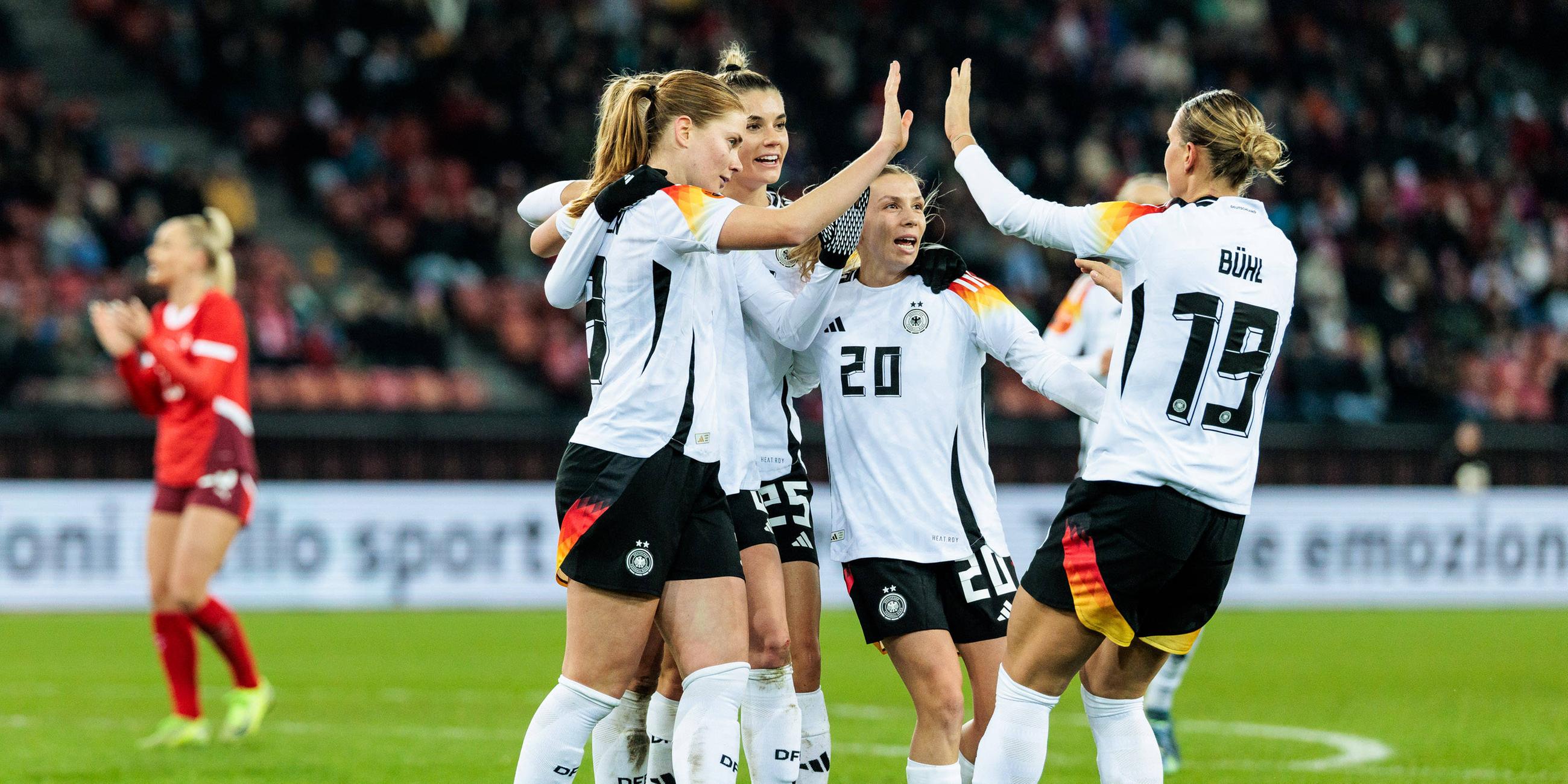 EM 2025: DFB-Frauen gegen Polen, Dänemark und Schweden - ZDFheute