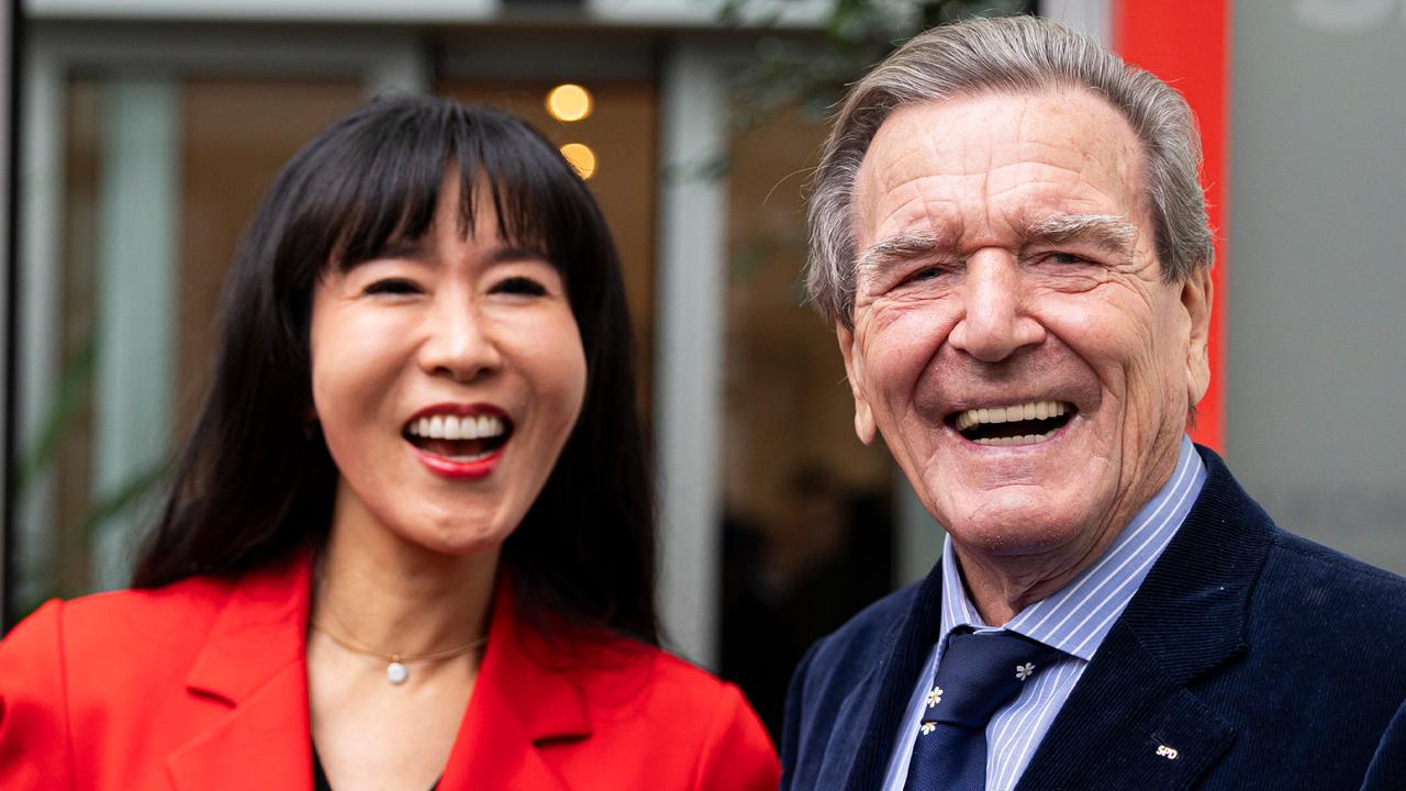 SPD ehrt Gerhard Schröder für 60 Jahre Mitgliedschaft - ZDFheute