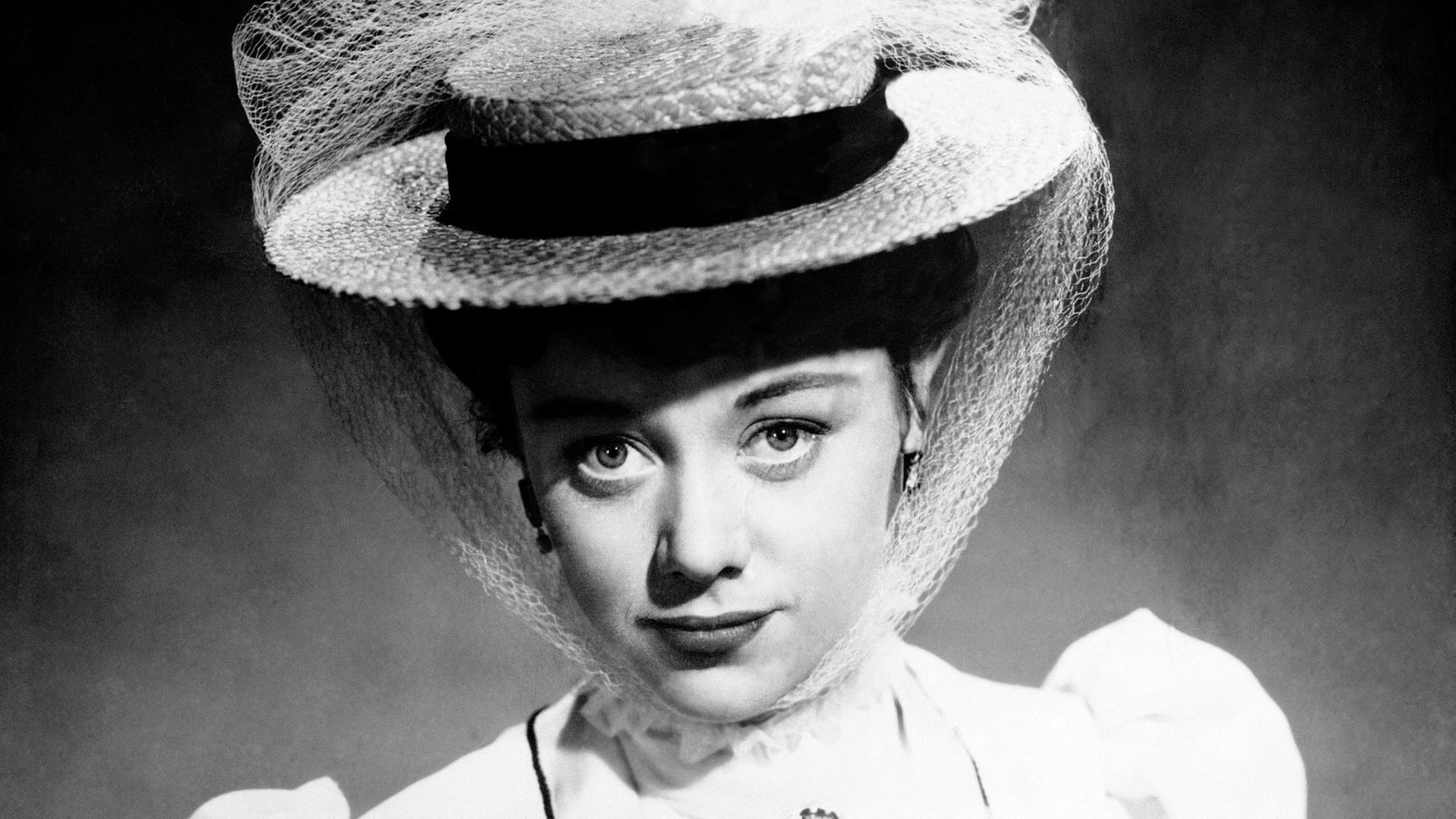 "Mary Poppins"-Schauspielerin Glynis Johns gestorben - ZDFheute