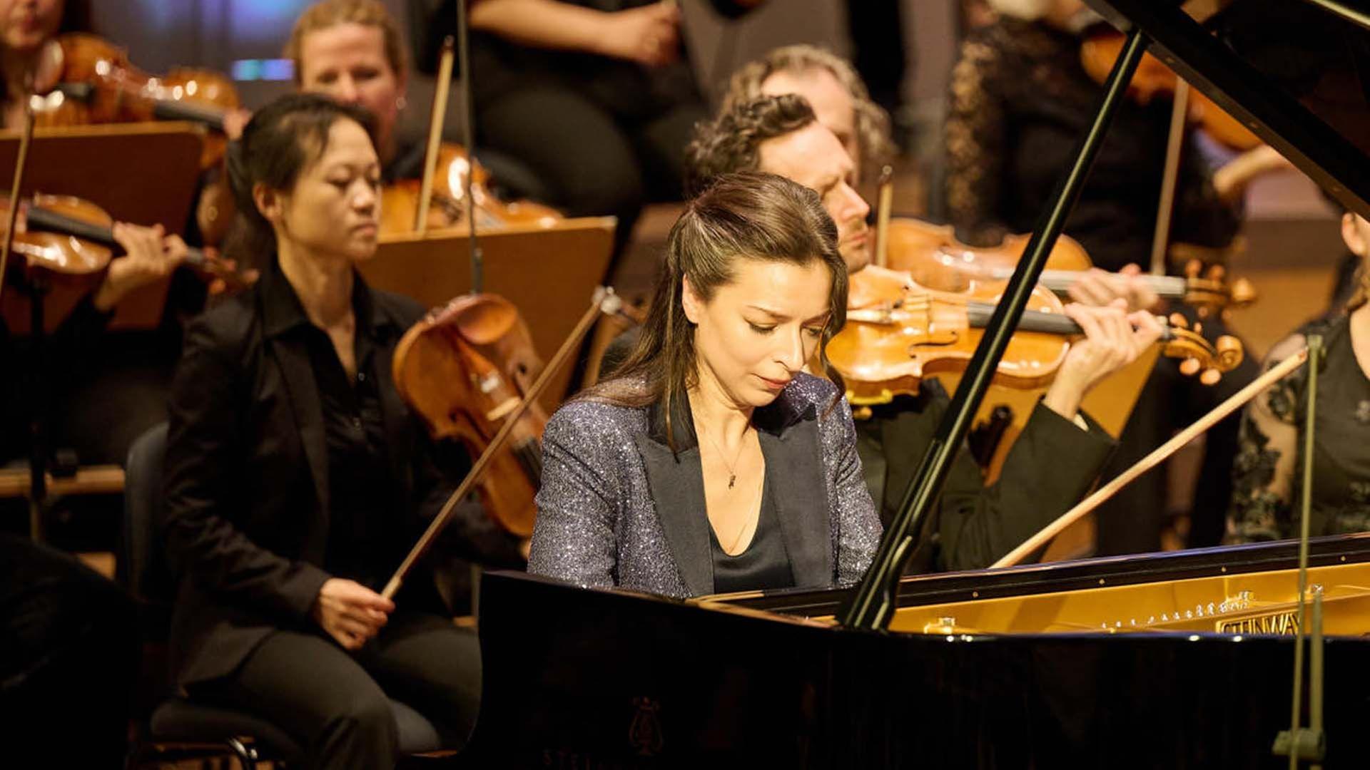 Bartóks Klavierkonzert Nr. 3 mit Yulianna Avdeeva - Klavierfestival ...