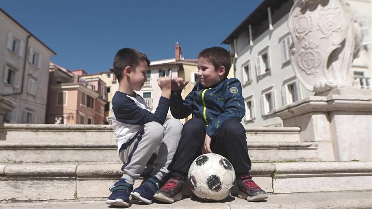 Elmin und Erik lieben Fußball - ZDFtivi
