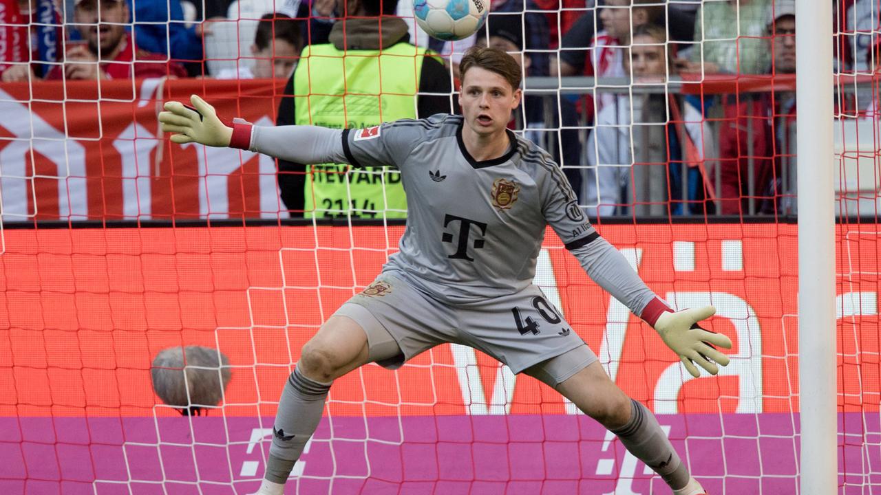 Champions League: FC Bayern vertraut Neuer-Ersatz Urbig - ZDFheute