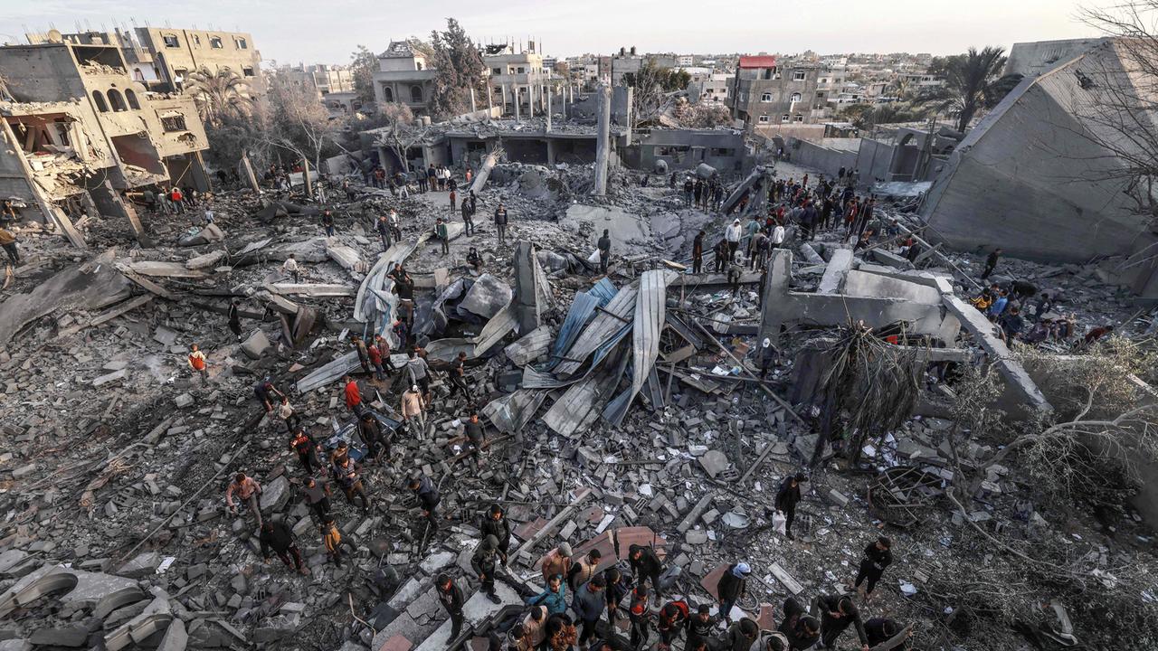 Bericht der BBC: Über die Hälfte der Häuser in Gaza zerstört - ZDFheute