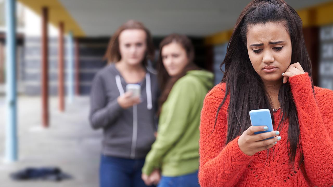 PUR+ Mobbing im Netz - ZDFtivi