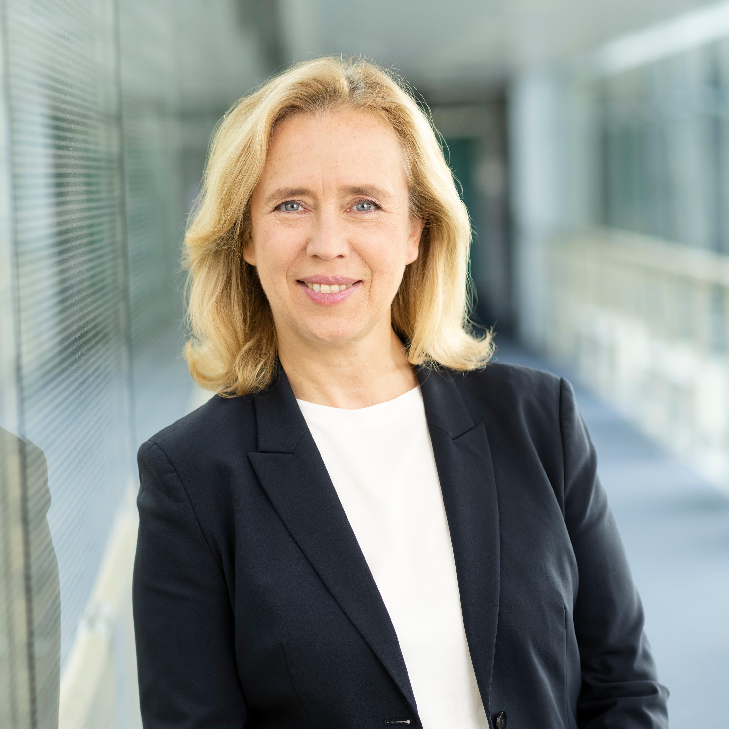 Bürgerschaftswahl in Hamburg: Wahlkampf geht in heiße Phase - ZDFheute