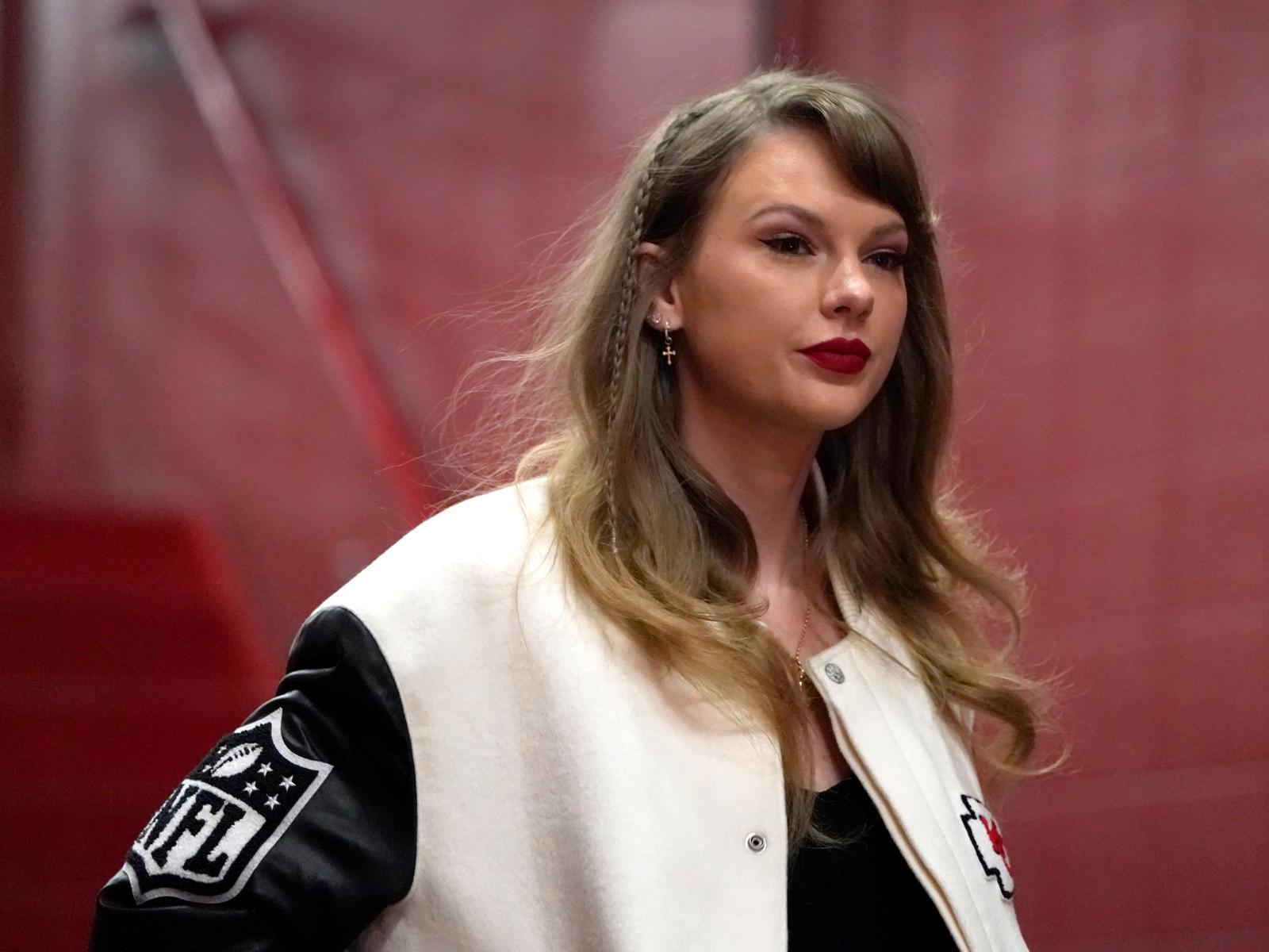 Taylor Swift Ohne Haare Nach Terror Schock – Abgetaucht! Taylor