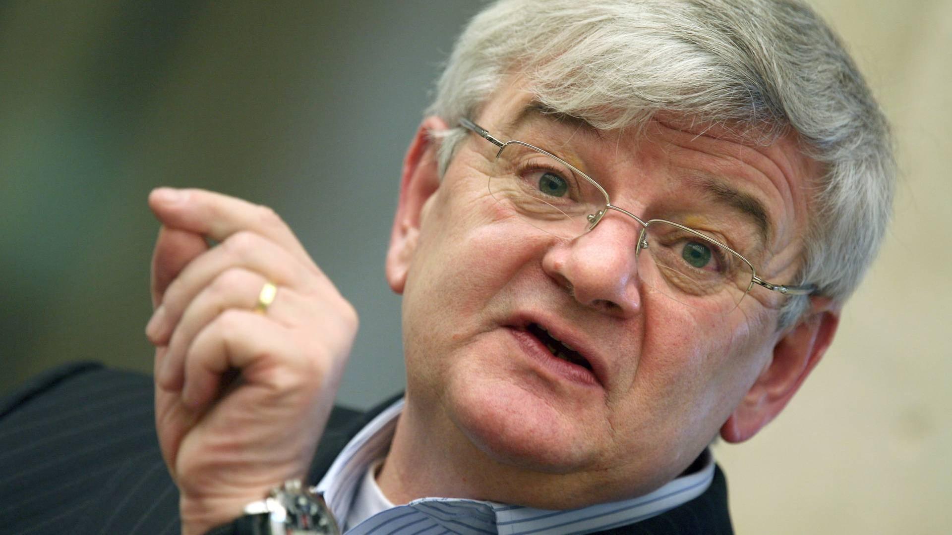 2006 - Fischers Abschied "Die Tür ist zu und der Schlüssel wird ...