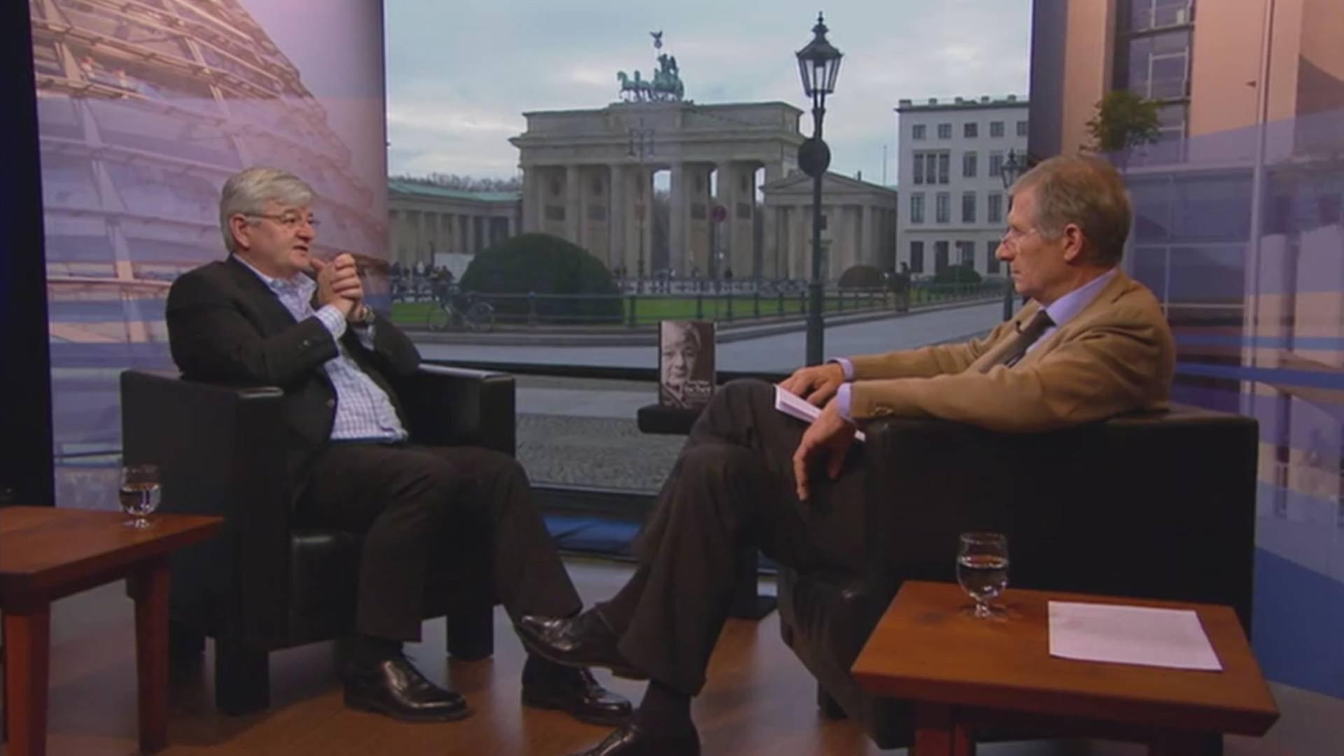 2007 - phoenix Zeitzeugen - Joschka Fischer und Ulrich Wickert im Gespräch