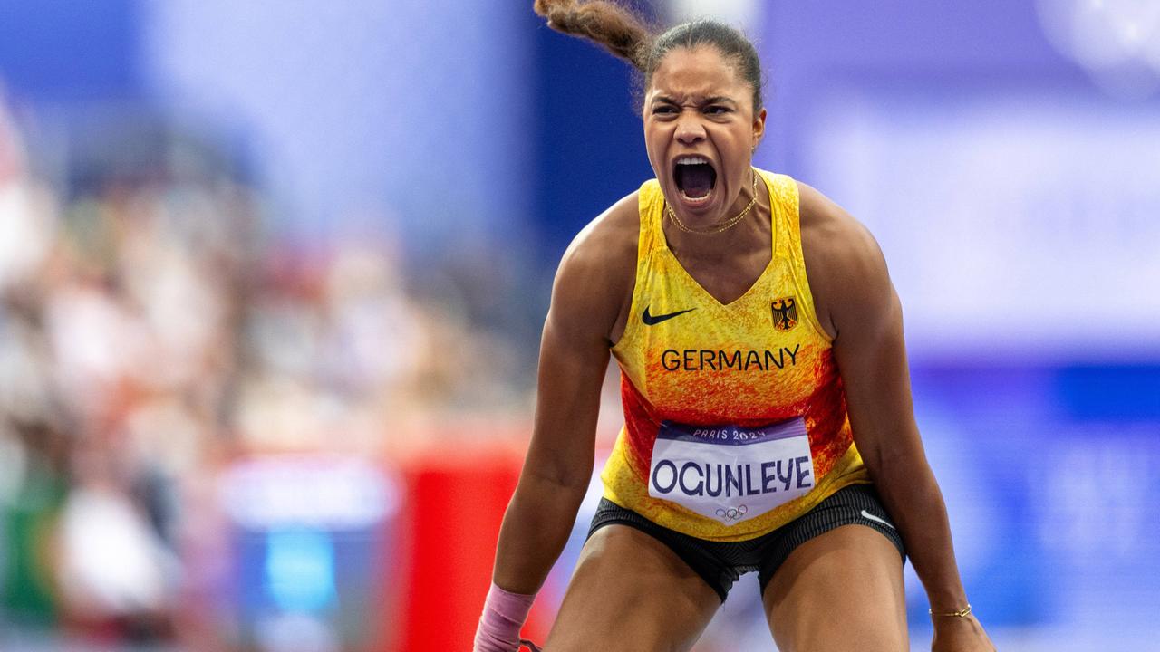 Olympia 2024: Yemisi Ogunleye gewinnt Gold im Kugelstoßen - ZDFheute